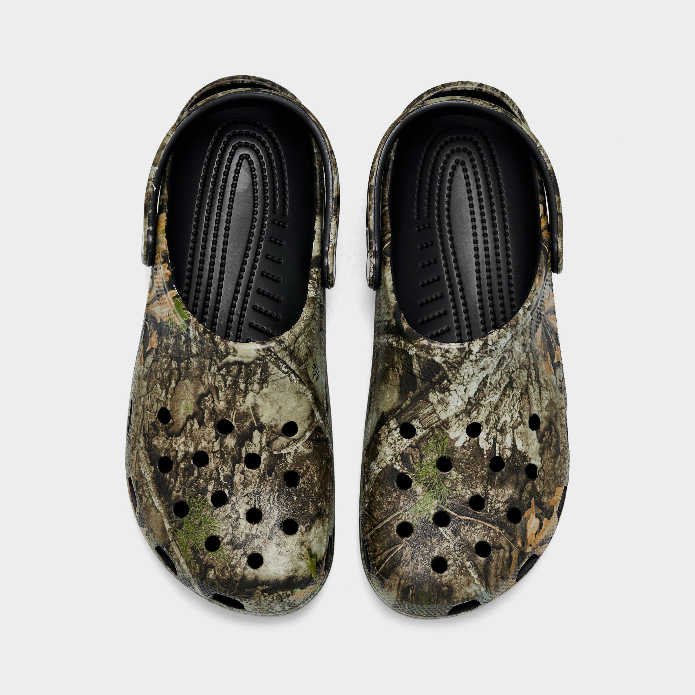 Unisex Crocs Classic Geo Camo Clog Shoes (Men's Sizing) | Finish Line