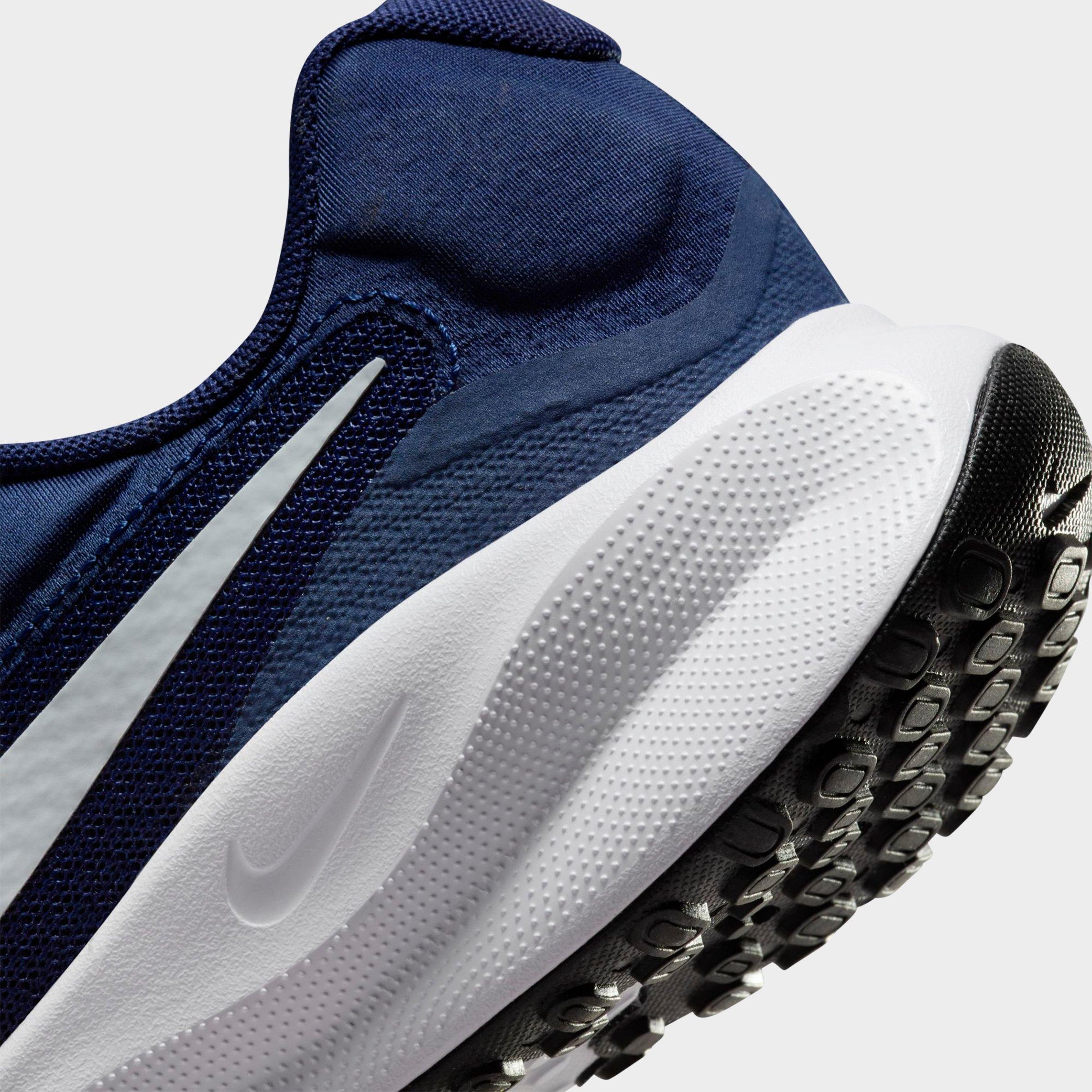 Men's Nike Revolution 7 Road Running Shoes | Finish Line