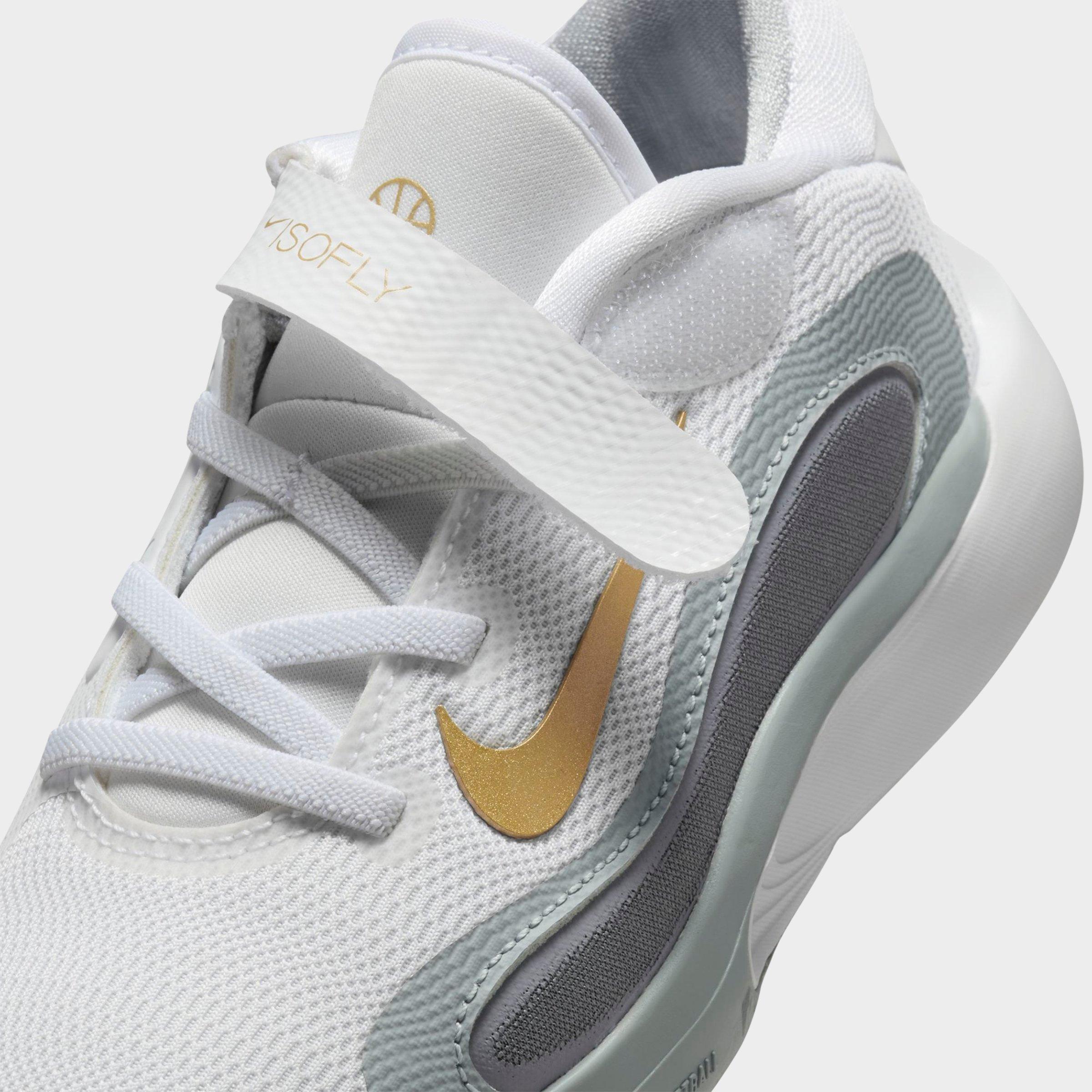 Little Kids' Nike IsoFly Stretch Lace Basketball Shoes | Finish Line