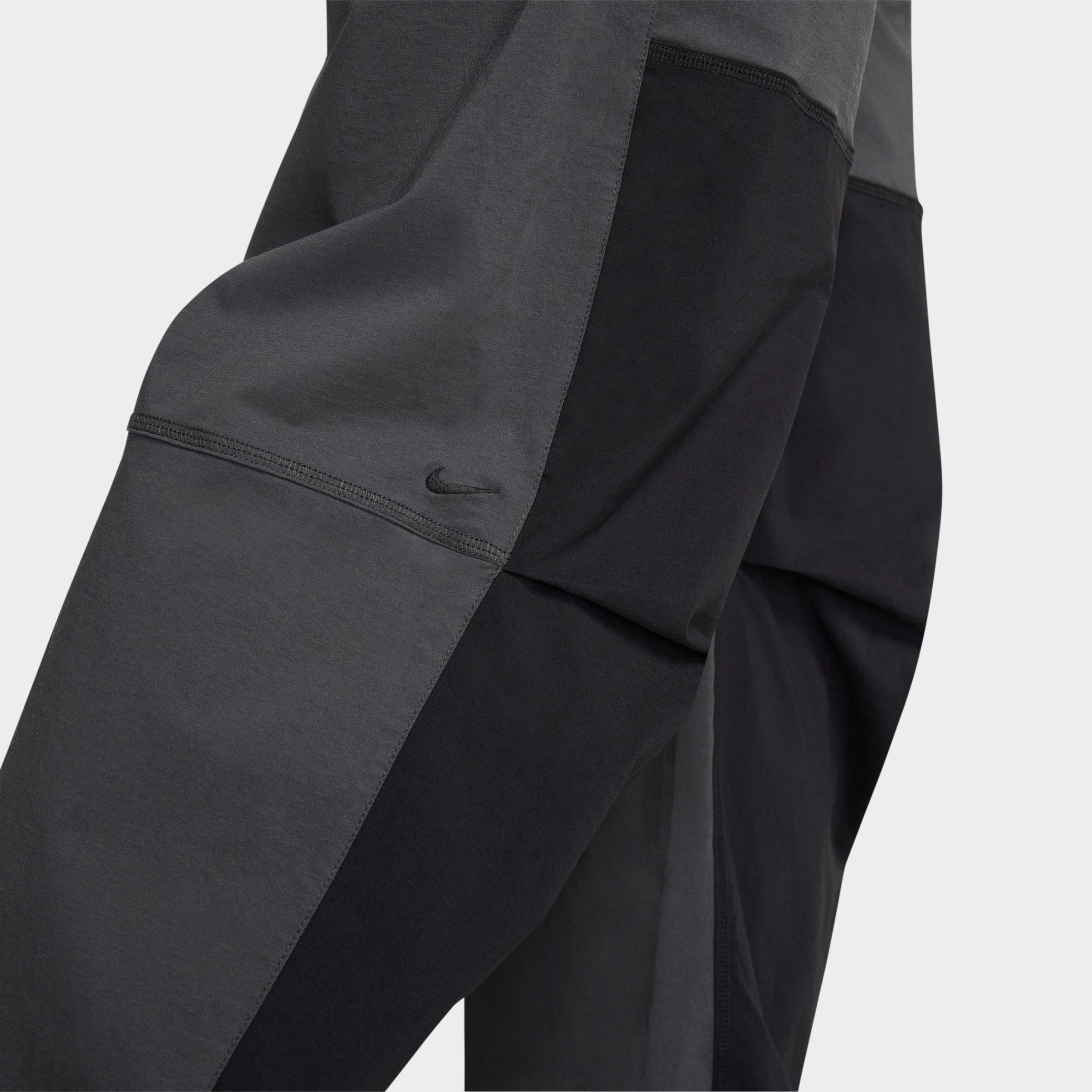 Men's Nike Tech Woven Oversized Pants | Finish Line