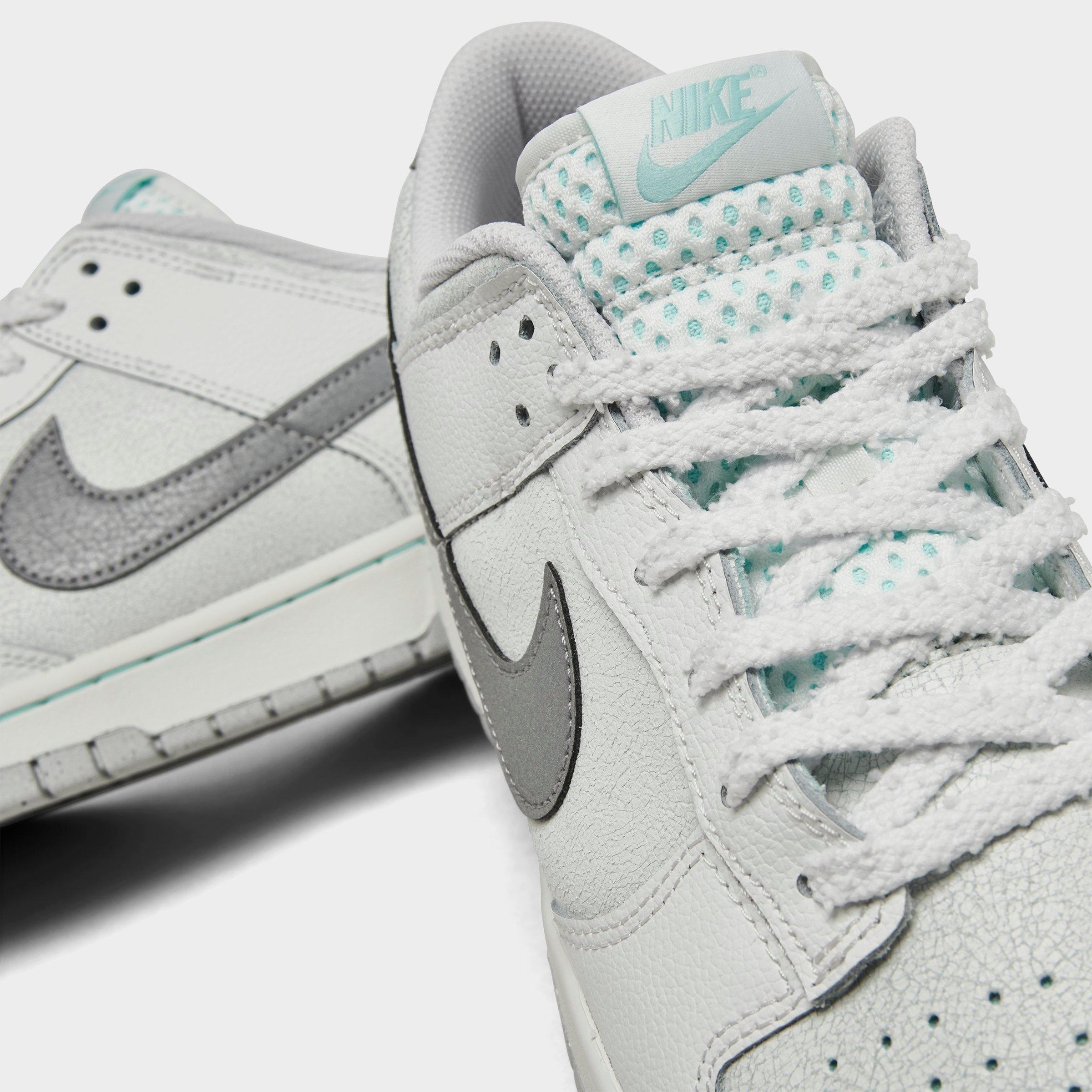 Men's Nike Dunk Low Retro SE Casual Shoes (Men's Sizing) | Finish Line