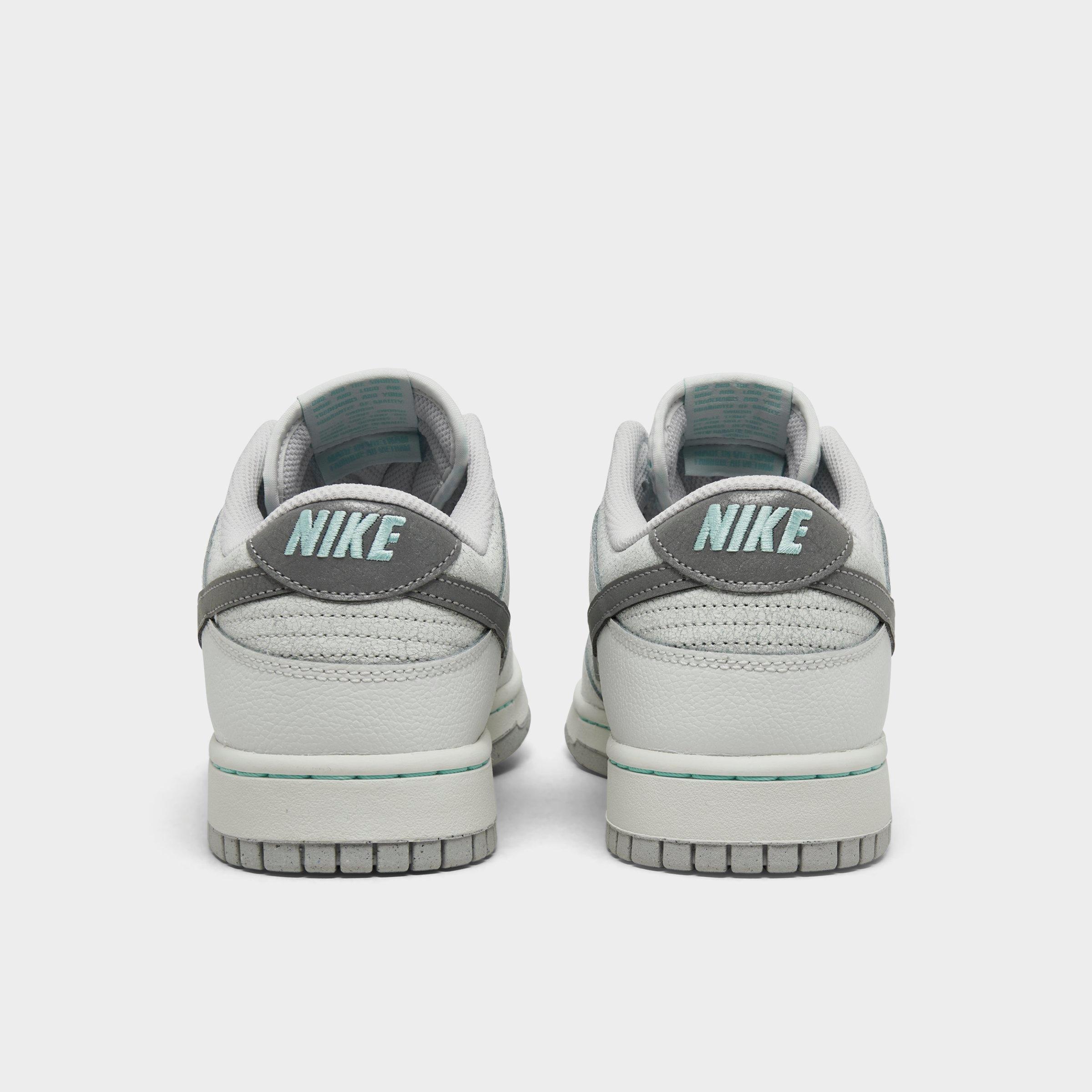 Men's Nike Dunk Low Retro SE Casual Shoes (Men's Sizing) | Finish Line
