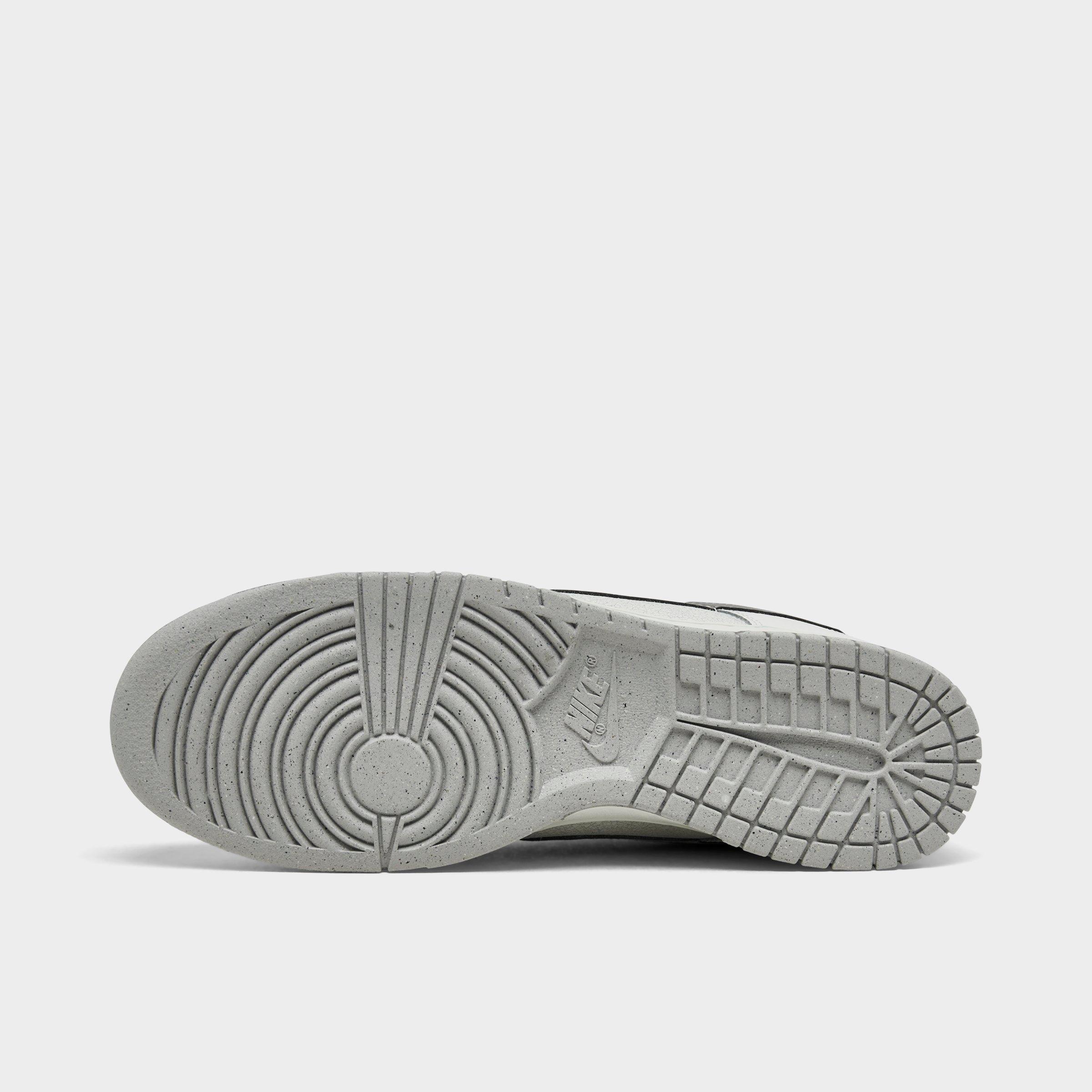 Men's Nike Dunk Low Retro SE Casual Shoes (Men's Sizing) | Finish Line