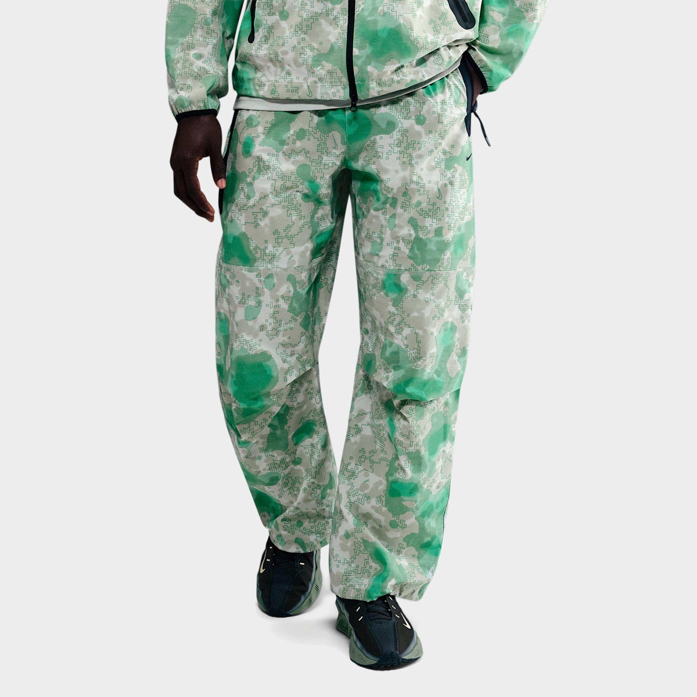 Men's Nike Tech Dri-FIT Woven Camo Loose-Fit Pants | Finish Line