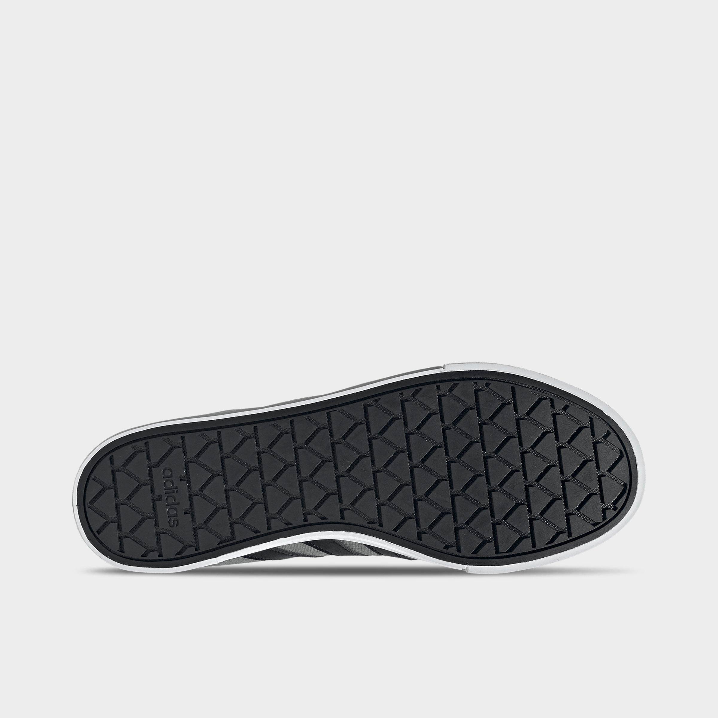 Men's adidas Daily 4.0 Casual Shoes | Finish Line